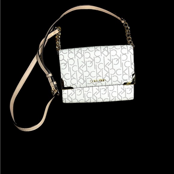 Calvin Klein | Bags | Calvin Klein Cross Body | Poshmark